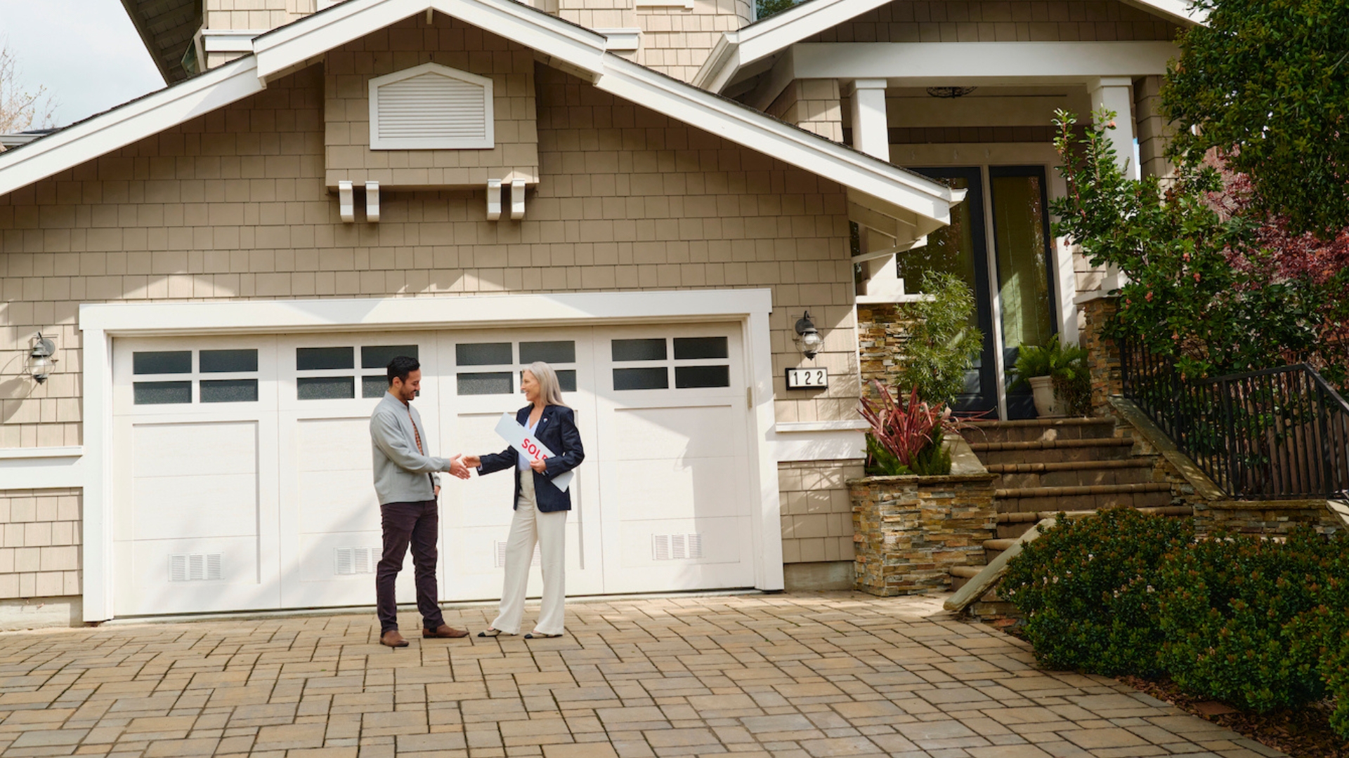 What is a Foreclosure? - RE/MAX Canada