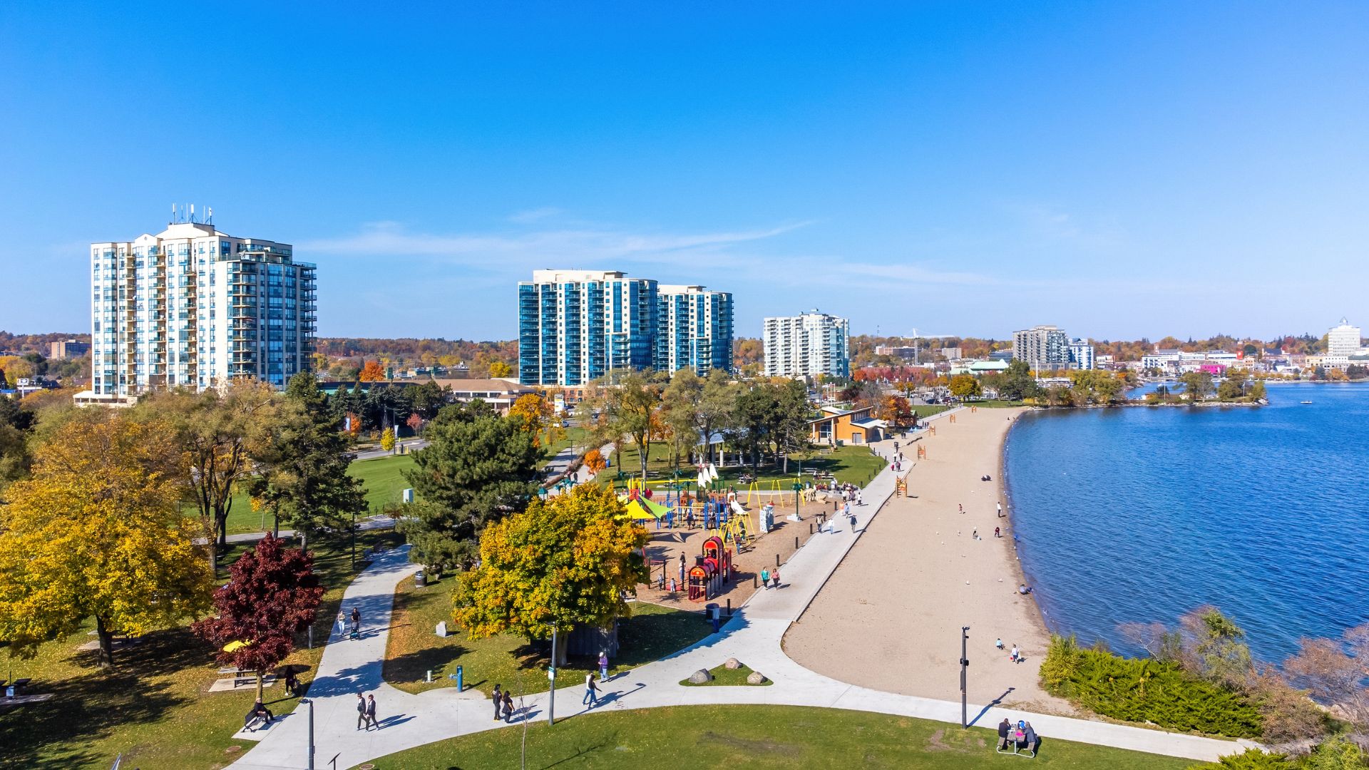 Should I Buy a House First or Sell First? - RE/MAX Canada